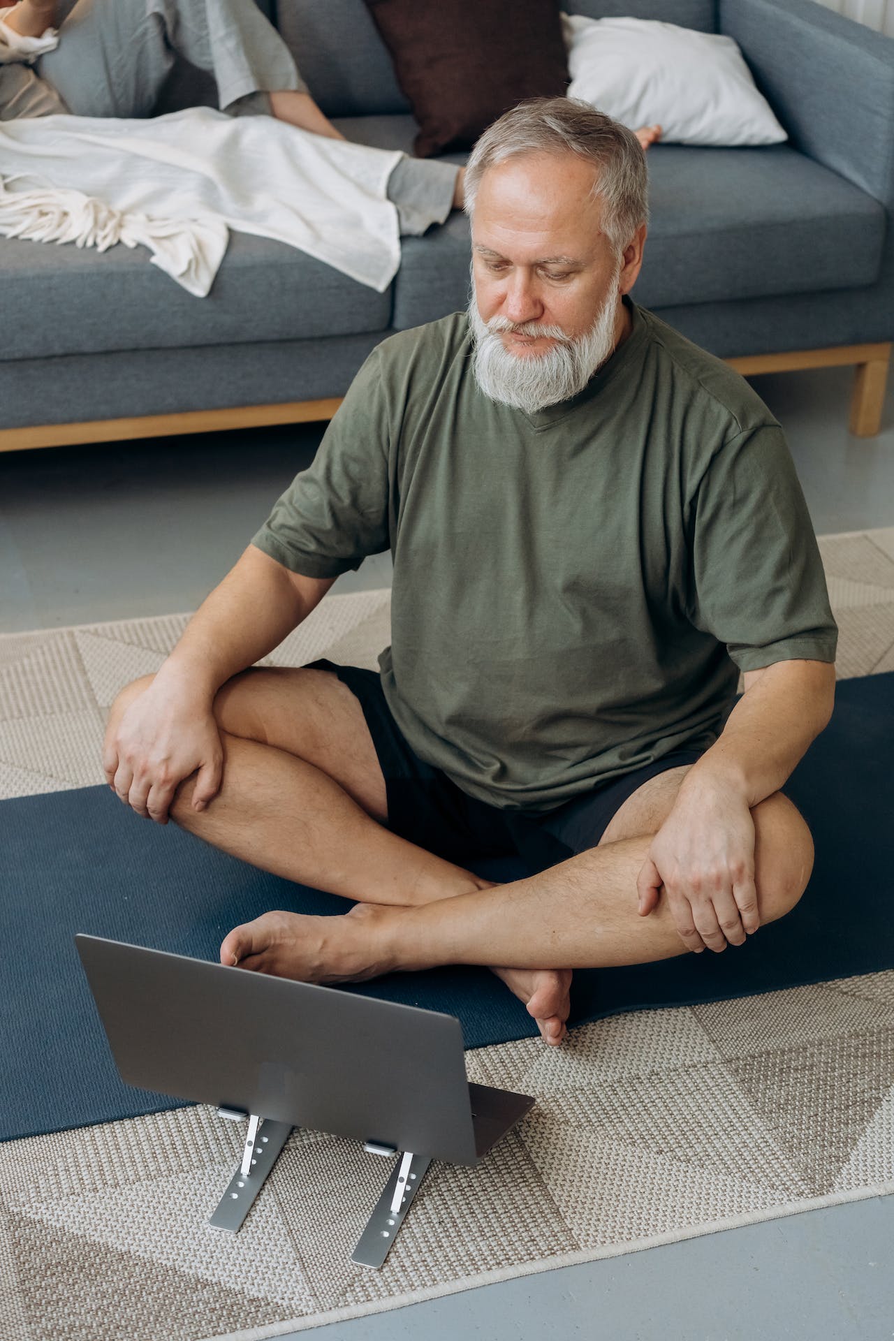 Virtual Physical Therapy: Benefits, Services & Tips | Lunara